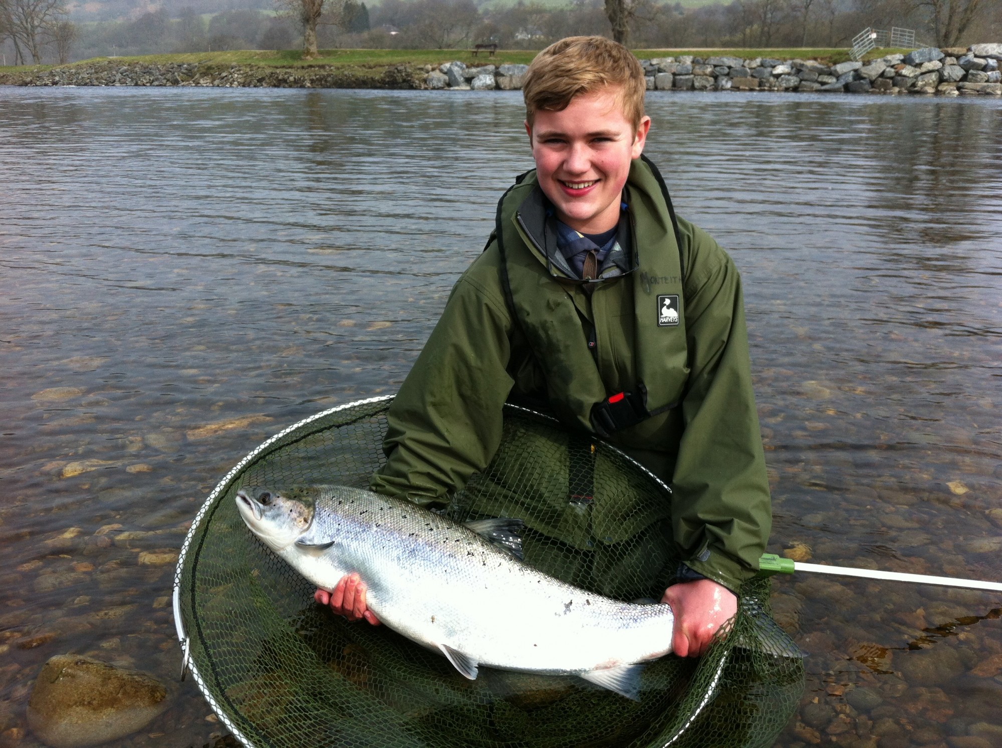 How To Book River Tay Salmon Fishing