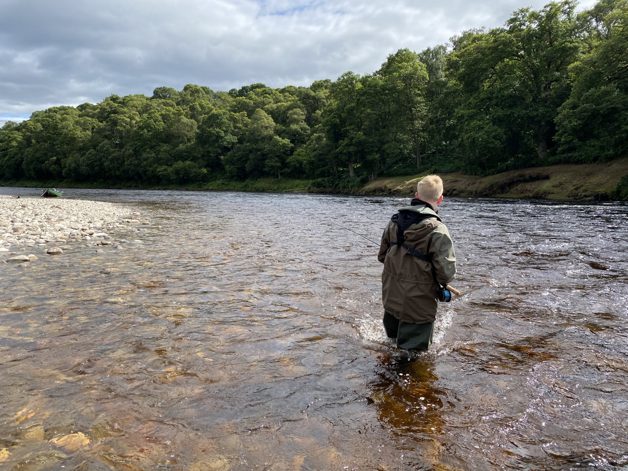 How To Wade Safely In A Salmon River
